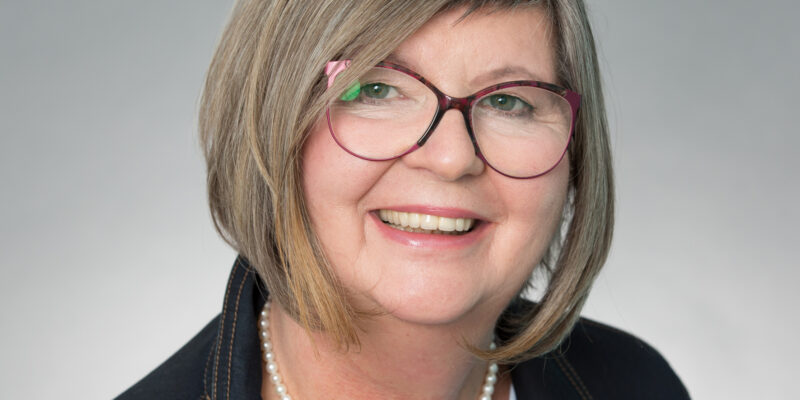 Claudia Behringer - Die finanzielle Freiheit für Frauen MiaBoss.de