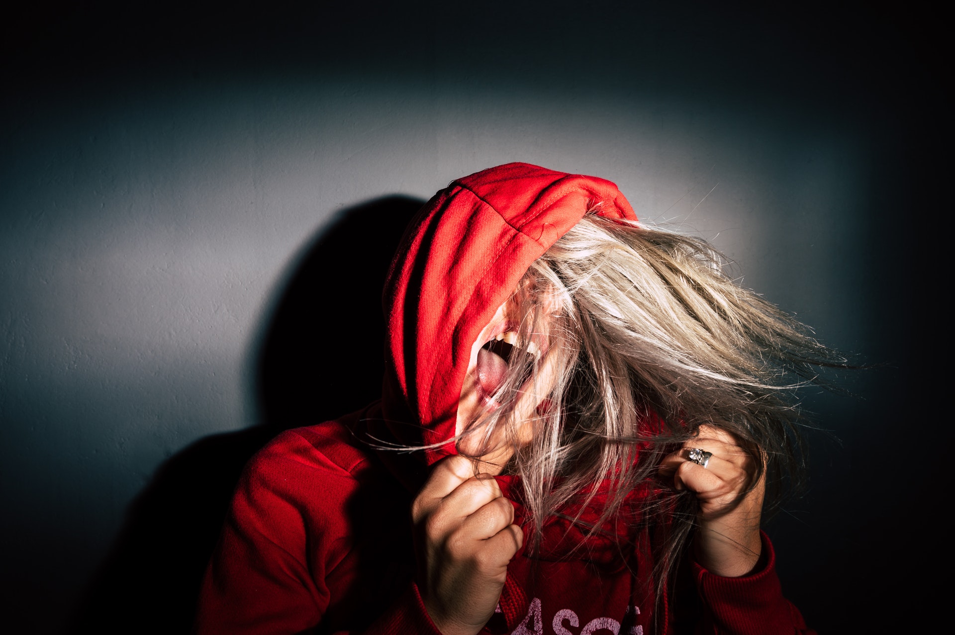 Aggressionsprobleme Ursachen | Symptome | Behandlung
