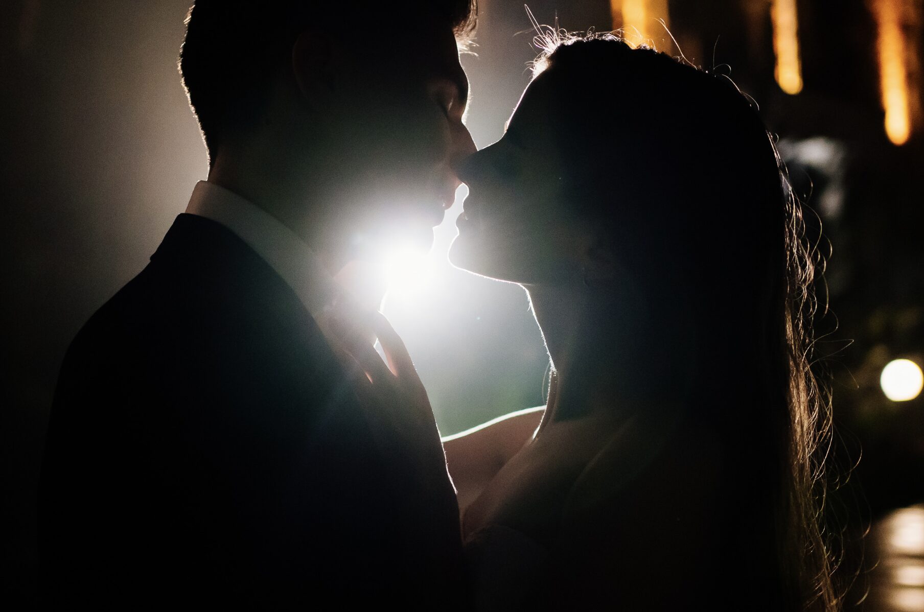 Dark Romance Tropes: Die düstersten Muster der Liebe